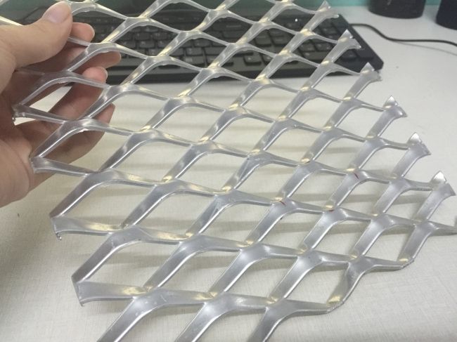 Expanded Metal Mesh's machining tolerances and welding process ...